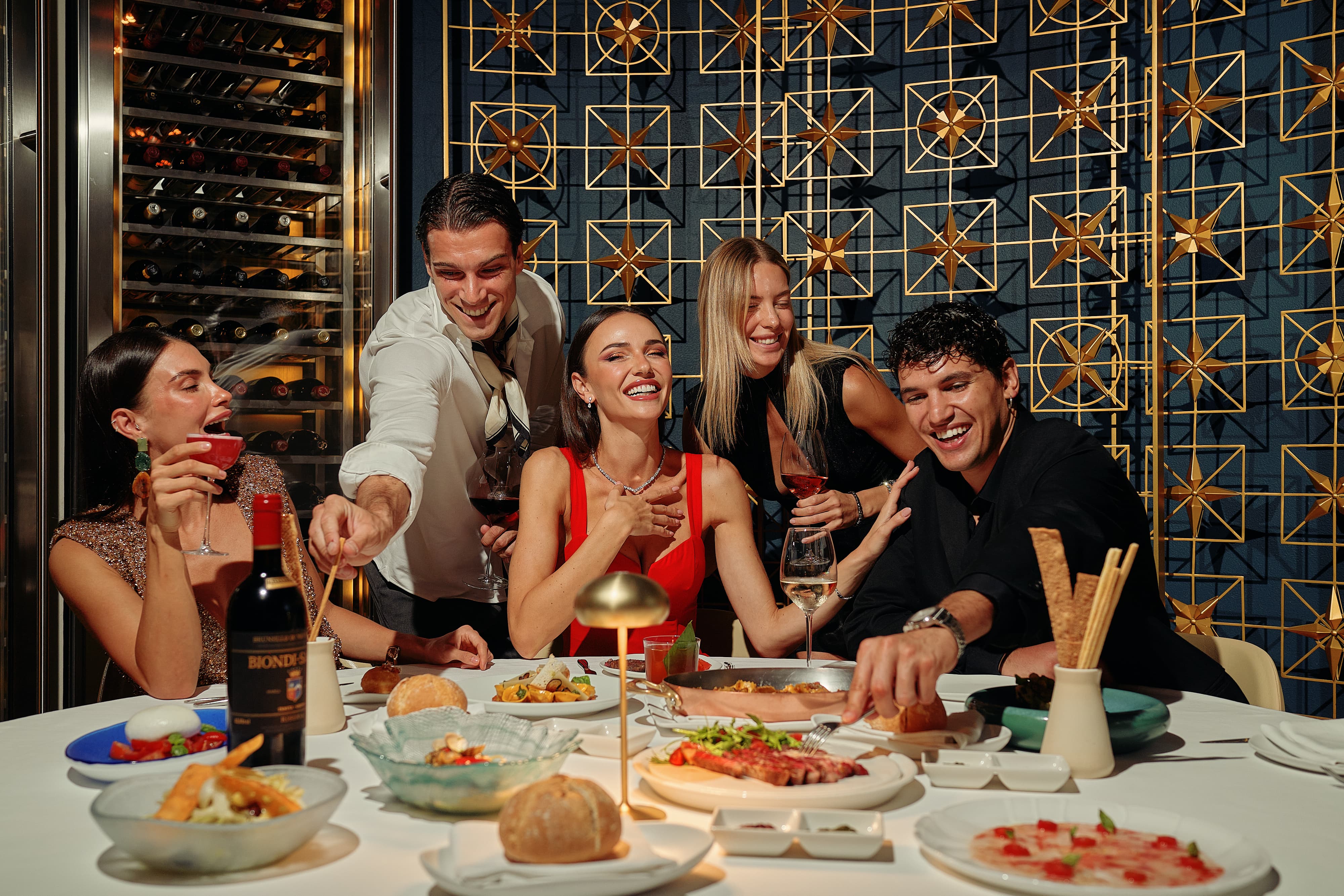 Cinque at FIVE Palm Jumeirah | Italian Restaurant in Dubai