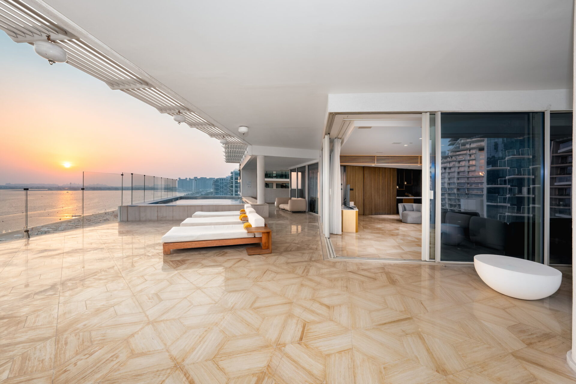 3 Bed | XL Terrace Pool Suite | Sea View
